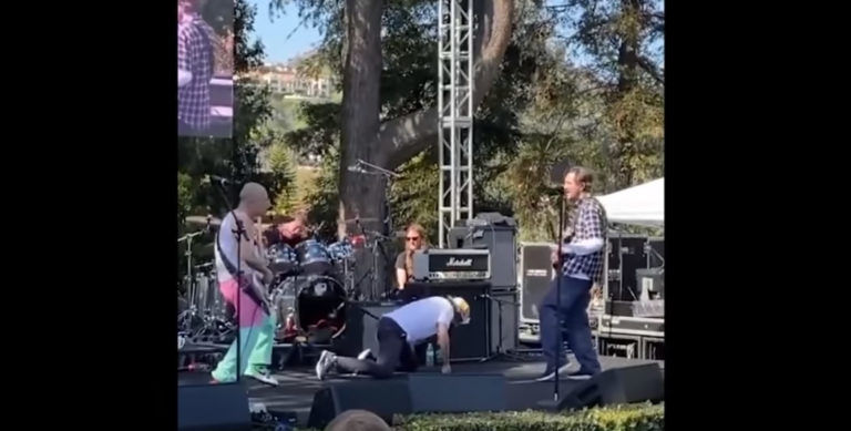 Combined Video of RHCP Footage from the Andrew Burkle Memorial - John ...